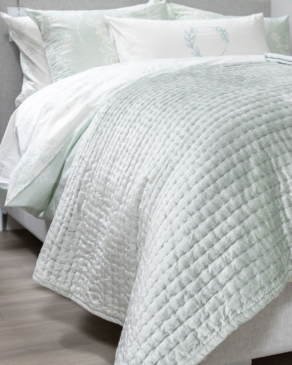 Orchid Quilt Ice Mint