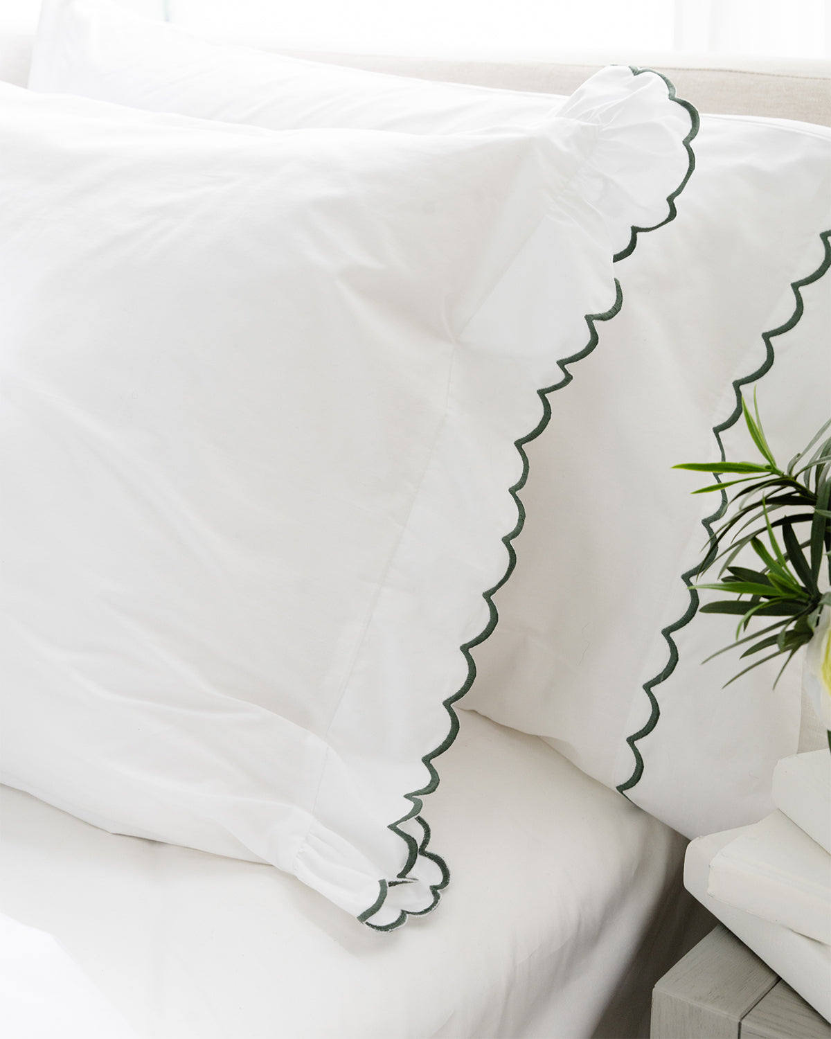 Scallop Embroidery Sheets - Au Lit Fine Linens