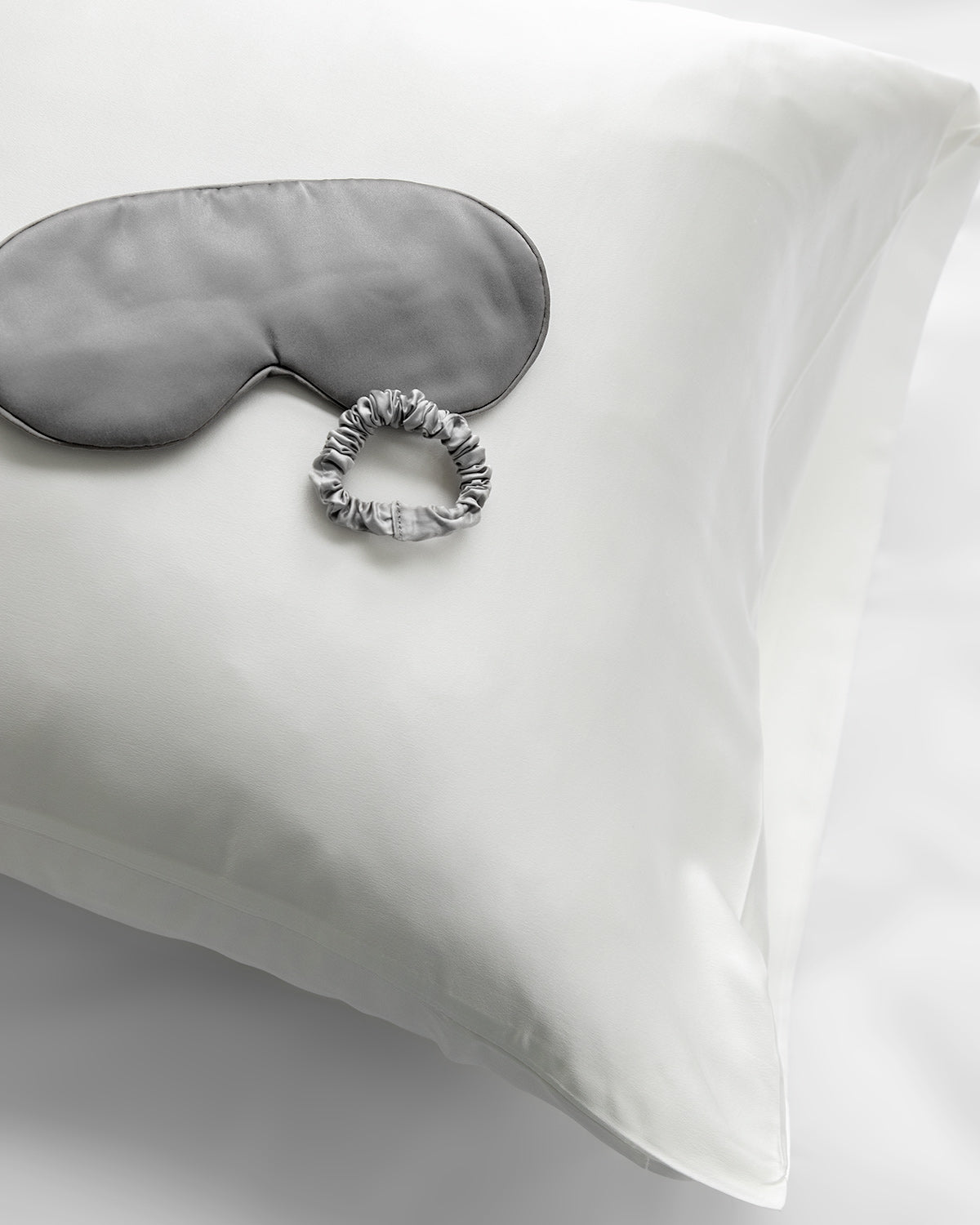 Silk Beauty Sleep Set White