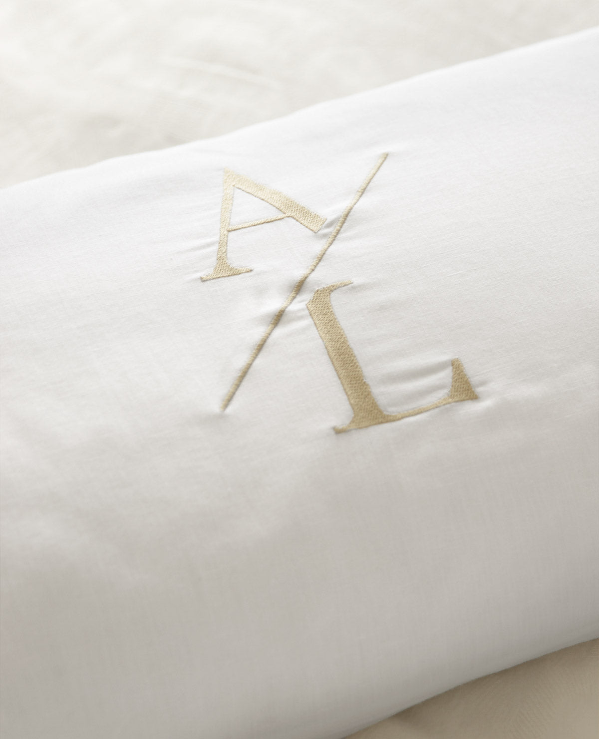 Hemingway Monogram/Linen Cushion